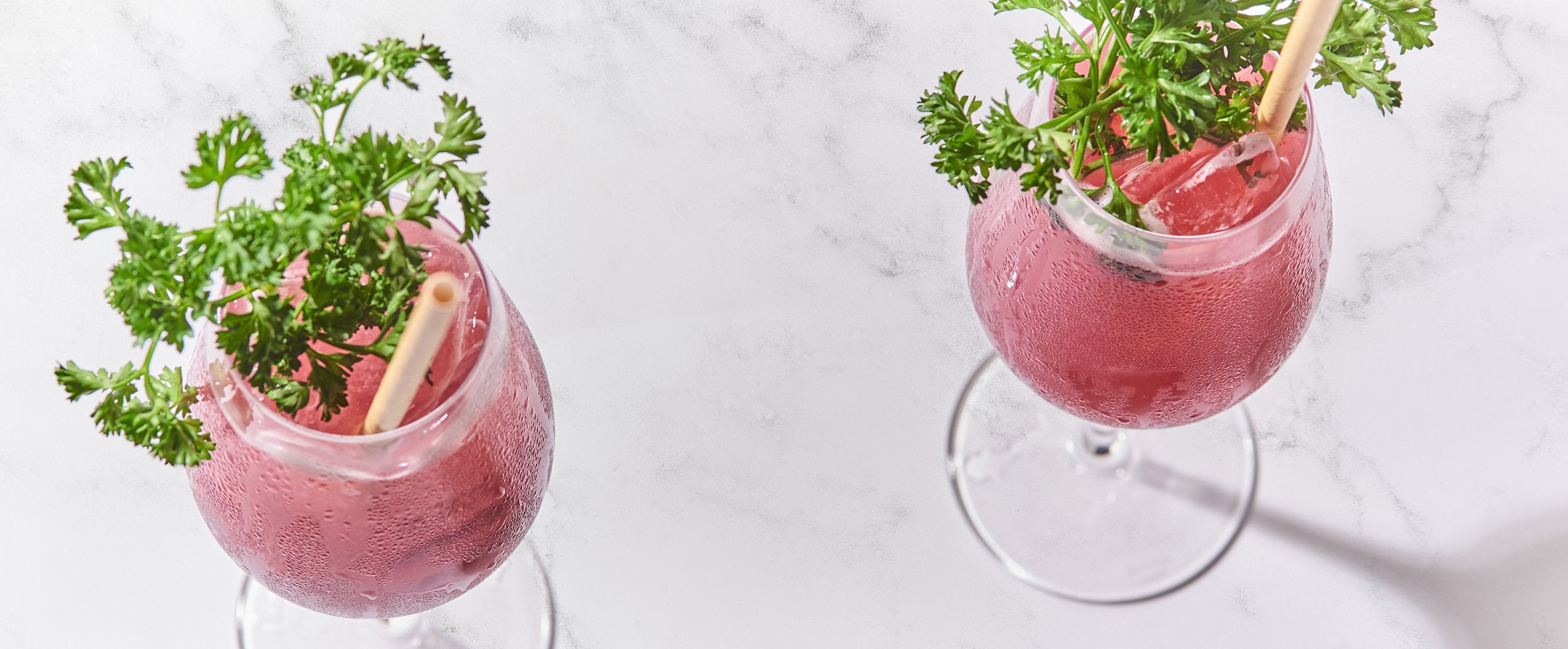 Gin & Juice Cocktail (Gin-gle Bells) – Kana